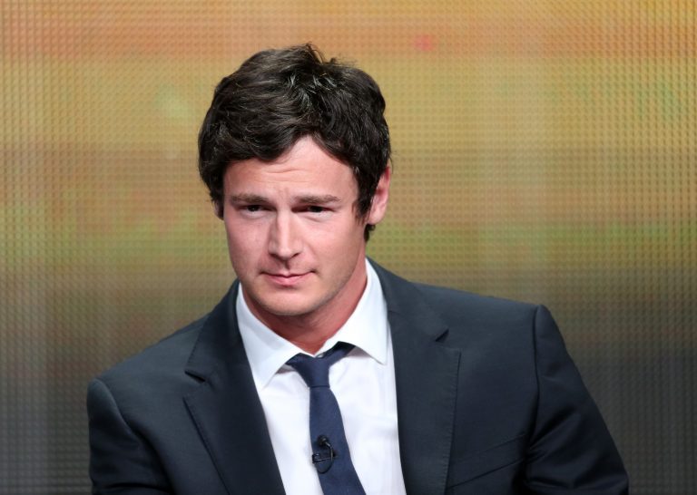 Benjamin Walker Height, Weight, Age and Body Measurements