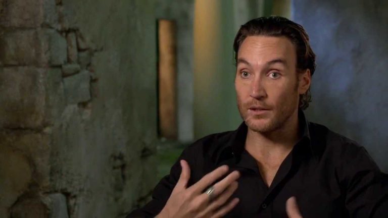 Callan Mulvey Height, Weight, Age and Body Measurements