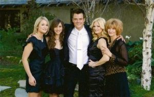 Transformers protagonist Josh Duhamel parents and siblings. Have a look!