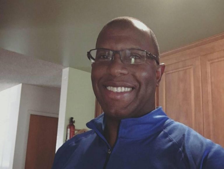 Welcome to the private family of American actor Dennis Haysbert