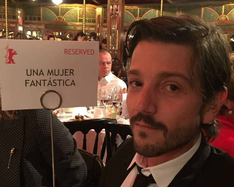 Mexican actor Diego Luna and his super adorable family