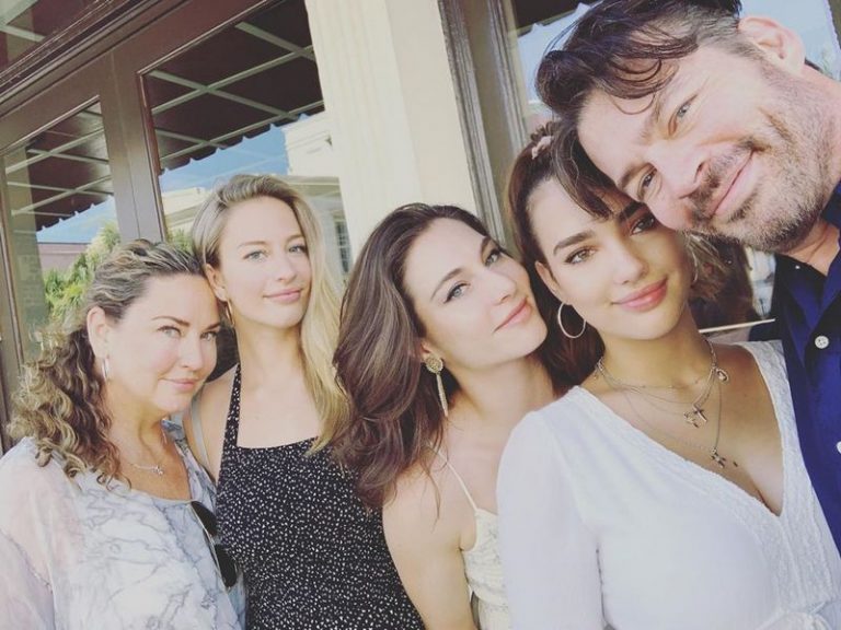 Family of Harry Connick Jr: Wife, Daughters, Siblings, Parents - BHW