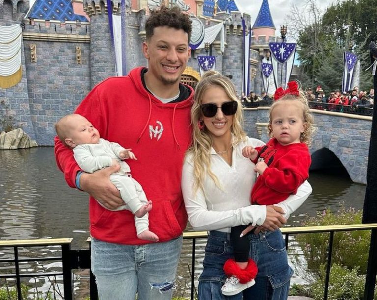 The Story of Patrick Mahomes Family: Wife, Kid, Siblings, Parents - BHW