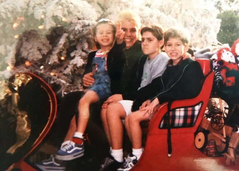 Jennette McCurdy Brothers, Mother, Father, Husband, Kids - BHW