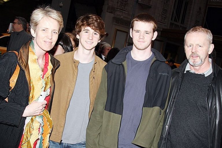 All Facts about David Morse Family: Wife, Kids, Siblings, Parents - BHW