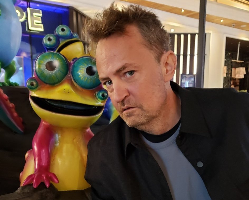 Matthew Perry Family: Wife, Kids, Siblings, Parents - BHW