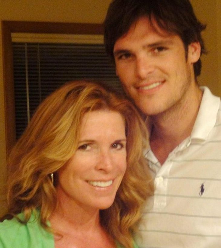 ‘Gilmore Girls’ Lauren Graham Real Family: Husband, Kids, Siblings ...